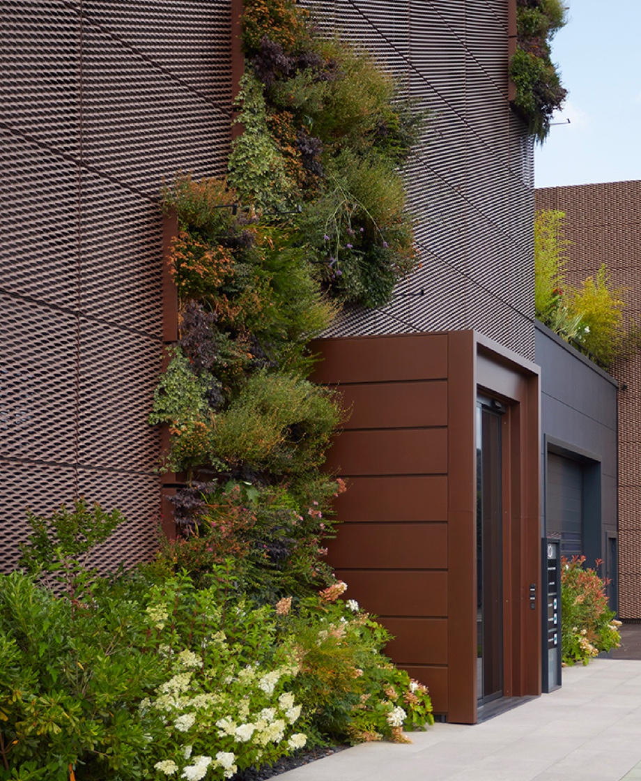 ItalMesh Expanded Metal Mesh Façade & Faux Ceilings from DCA